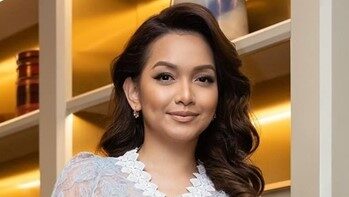 Azira Shafinaz - Asian Academy Creative Awards